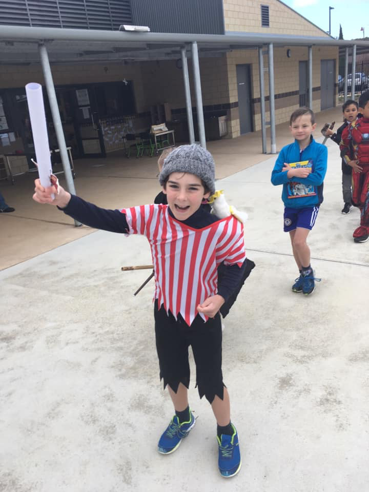 More Book Week Photos 3 – Oakwood Primary School