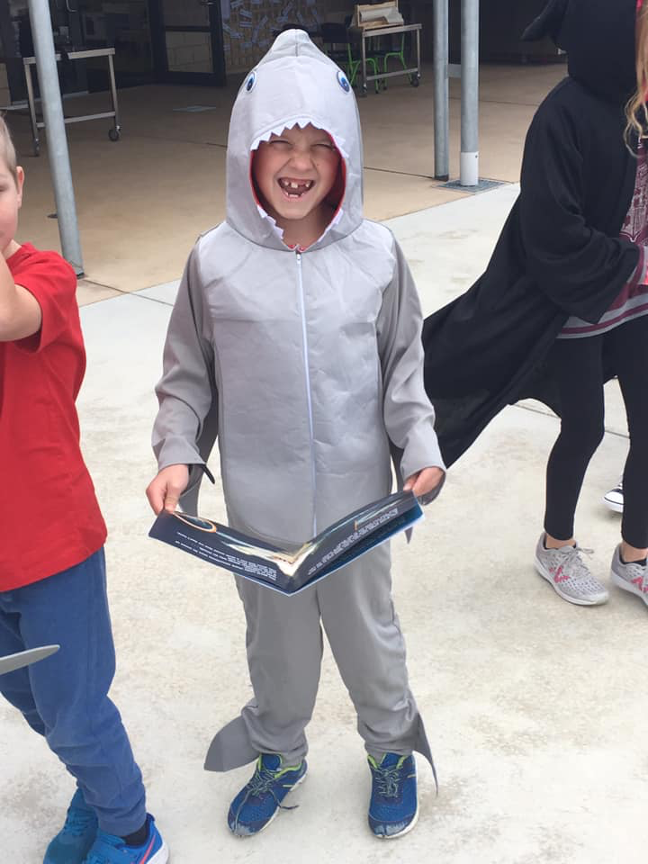More Book Week Photos 3 – Oakwood Primary School