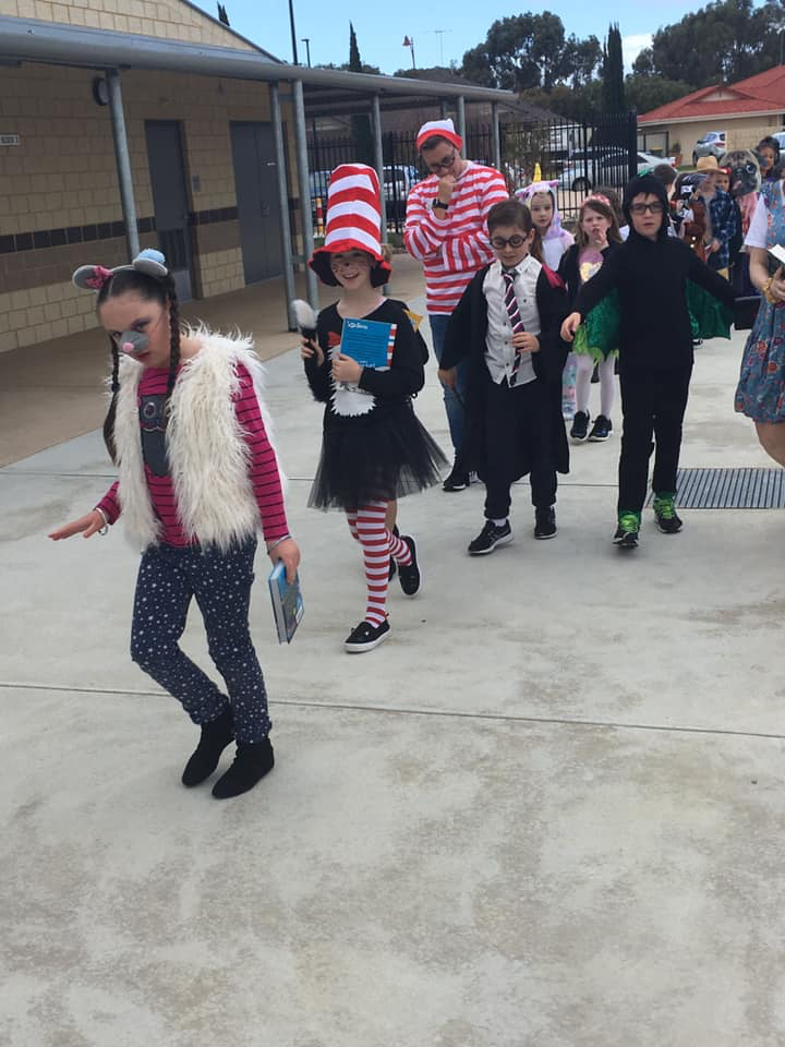 More Book Week Photos 3 – Oakwood Primary School